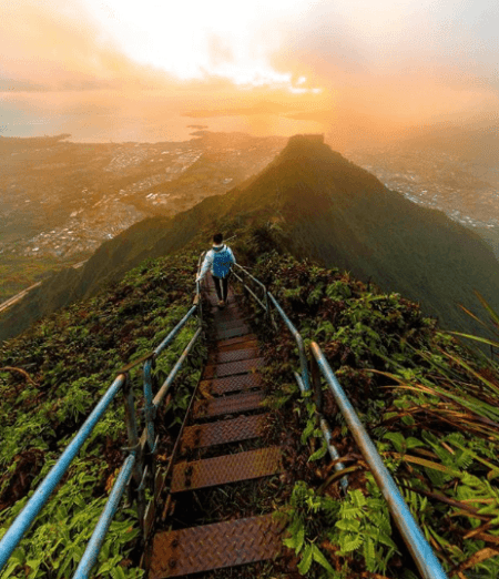 10 Unique And Dangerous Stairs In The World - HimalayanCrest